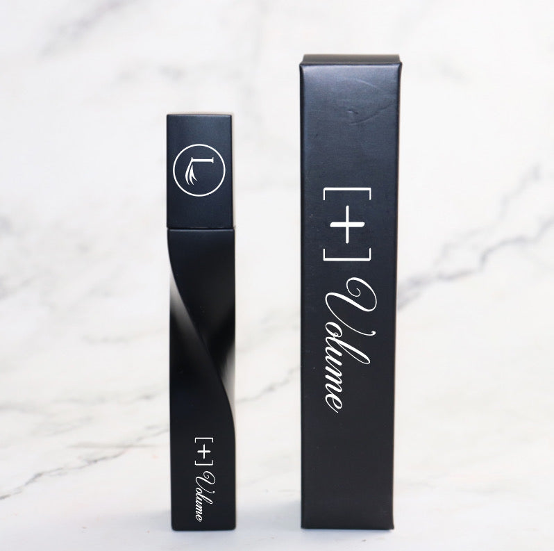 Volume Mascara – Lashing Out Glam